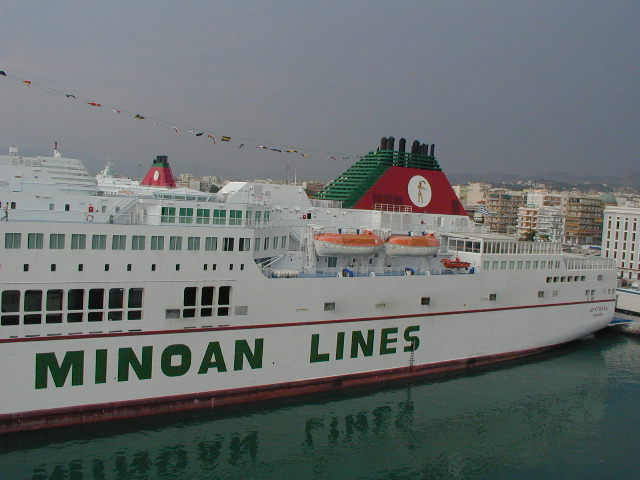 Minoan Fleets at Patras